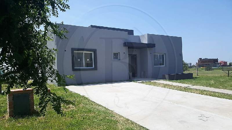 Venta de Casa en El Canton, Escobar | Bustamante Propiedades